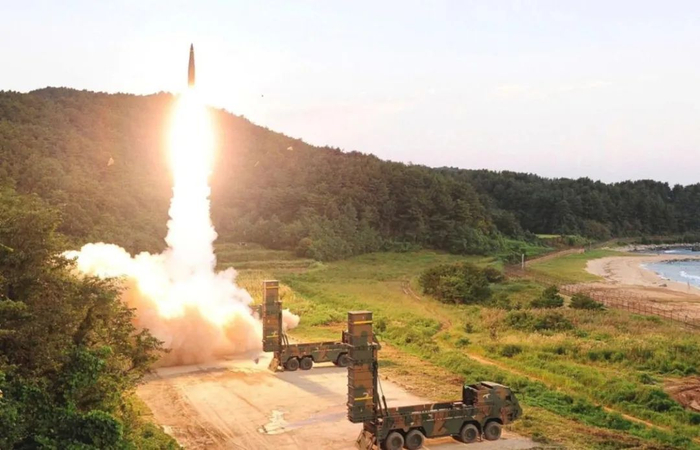 韩国导弹精度逆天，800公里外正中靶心，要与东风-16一较高低？