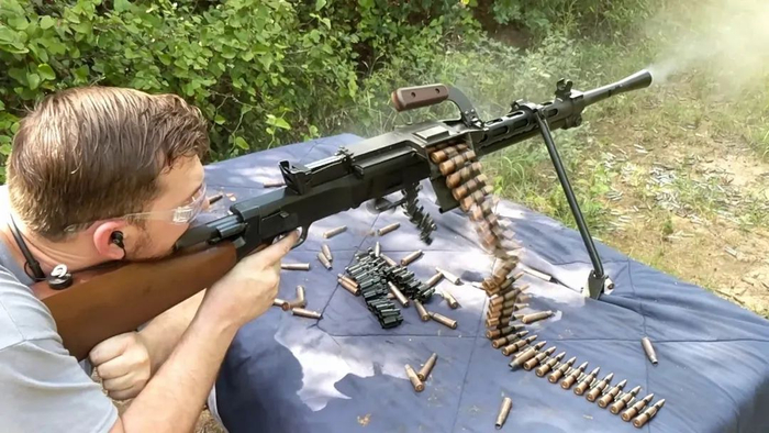 7.62毫米！中国201式通用机枪曝光，终于不是小口径了丨轻武专栏