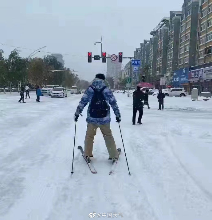 “台风雪”袭击东北，历史极值强降雪！为何全球变暖还出现暴雪？|北极|寒流|水汽|河南|地区_新浪新闻