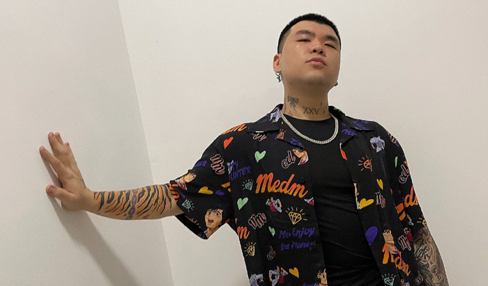 DZknow宣布求婚成功，却遭网友疯狂吐槽，都怪未婚妻黑历史多？|龚叶轩|求婚|未婚妻_新浪新闻