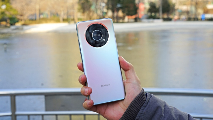 荣耀X30体验 66W快充2.0+超长续航 带来千元档高品质体验__财经头条