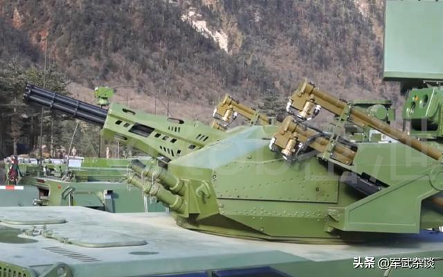 中国新型弹炮合一亮相，用6管25mm炮，为省钱不用30mm？|速射炮|自行高炮|中国_新浪新闻