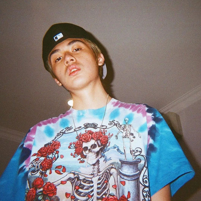 88rising 的 18 岁新成员，其实是个超酷的混搭高手？