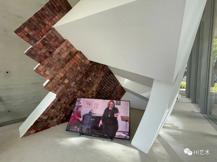 在中国美院，原来还有一块不设限的艺术“飞地”