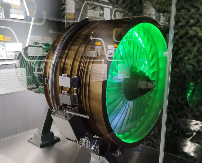 再见，俄D30发动机，中国涡扇20发动机成功上运20！