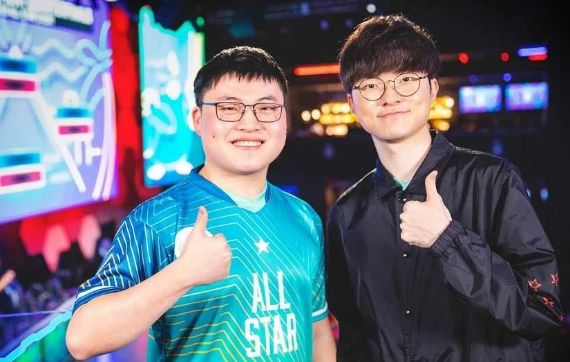 UZI为什么不如Faker？网友搬出faker的职业选手十大原则，懂了！