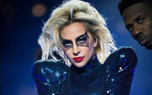 2022超级碗中场秀表演后，口碑两极分化？盘点那些年最佳中场秀