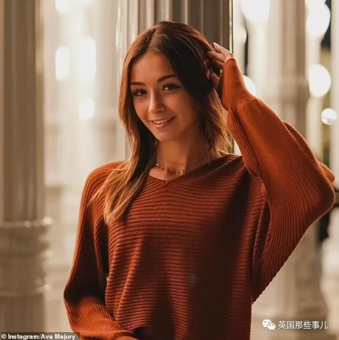 疯狂男粉丝骚扰美国14岁网红，一路追到家里，父亲将其射杀，无罪！