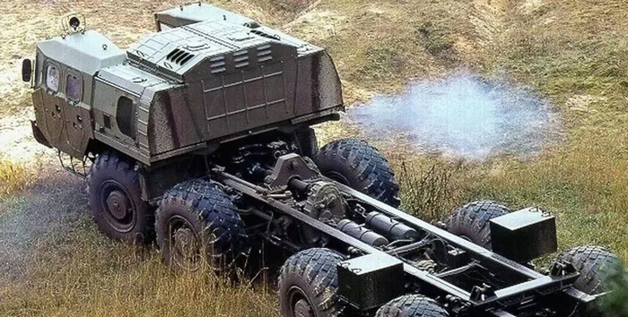图说：MAZ-543系列重型车辆发展史“苏联红色驮马”的暴力美学