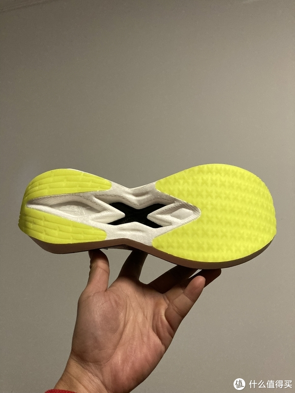 试穿特步160X系列中的超大杯--160X PRO