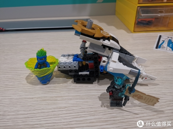LEGO 幻影忍者系列 70673 赞的高科技直升机 开箱评测