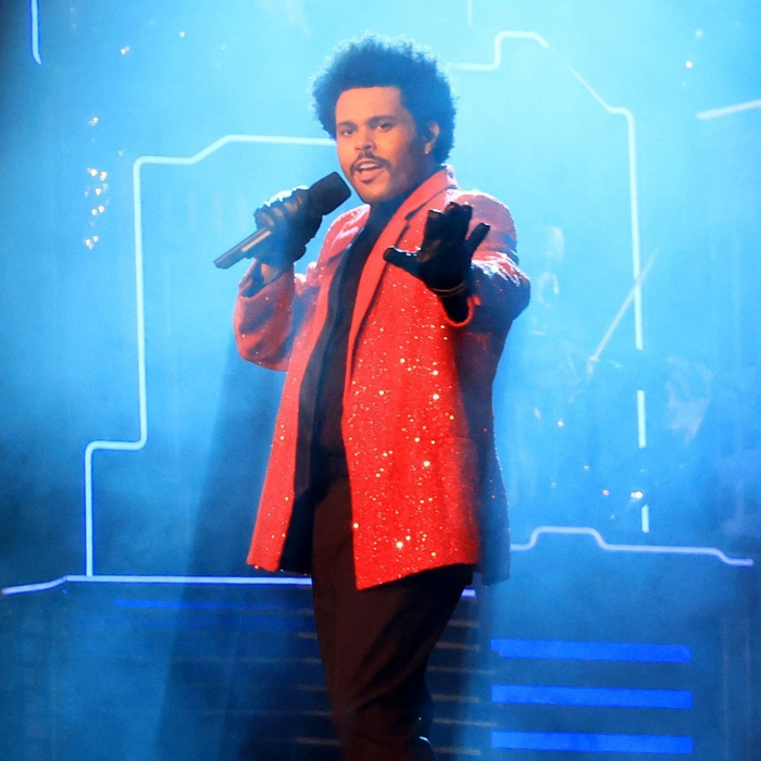 反复拉扯！The Weeknd威胁没有和侃爷一样的850万美元演出费……