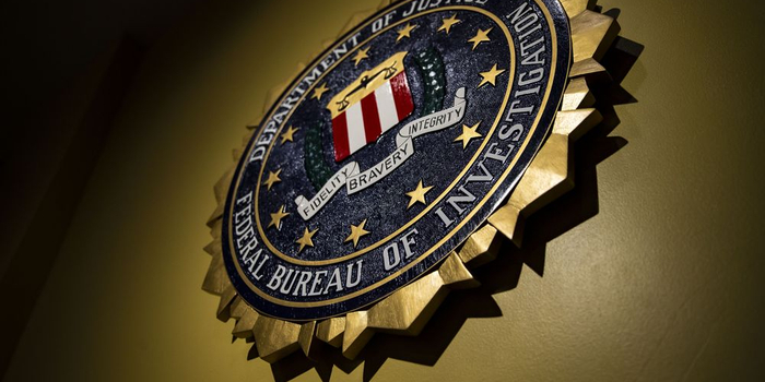 FBI被爆在无搜查令的情况下 查了300多万美国人的数据_手机新浪网