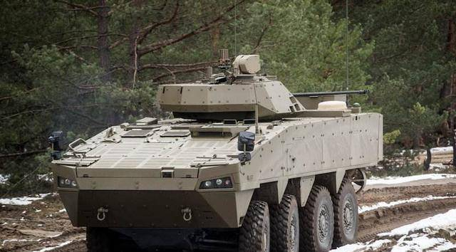 风驰电掣，欧洲一流战地之王，芬兰AMV轮式装甲车有多强！