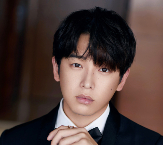 给35岁以下“演技最好11位男演员”排个名，朱一龙第7，荣梓杉第3|彭昱畅|屈楚萧|朱一龙|演技|白宇_新浪新闻