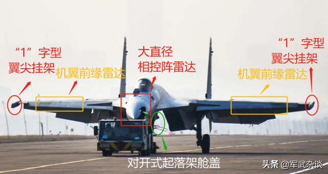 中国第4款歼-15诞生，双座版歼-15S已现身，或能控制无人机群攻击