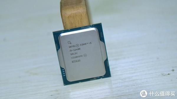 性价比最高游戏CPU i5 12400使用体验 游戏神U 12400F__财经头条__新浪财经