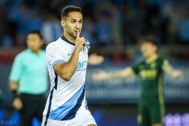 谢晖慧眼识珠！钦点的大连新10号4场进4球，卡拉斯科都不如他|大连队|特索涅夫|亚尼克·费雷拉·卡拉斯科|球迷|球队_新浪体育_新浪新闻