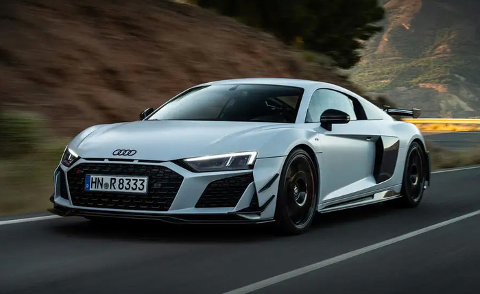 V10 R8绝唱！奥迪发布R8 V10 GT RWD官图