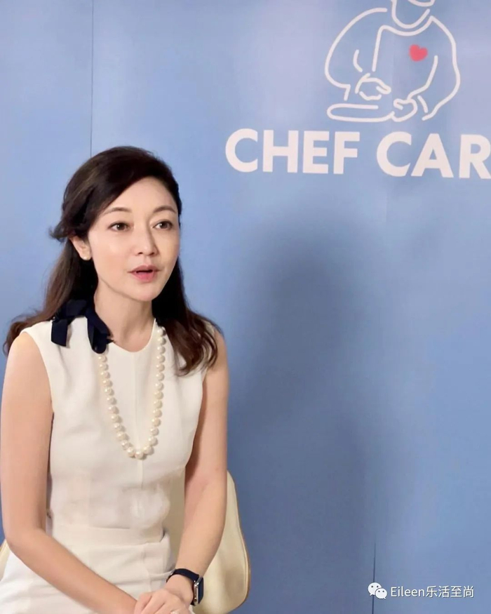 泰王后跪她家？华裔首富家族富四代千金订婚，这个豪门不简单