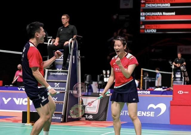 世界羽联又在使坏？决赛宣传海报引球迷强烈不满，国羽被“无视”|总决赛|年终总决赛|混双|骆建佑|中国队_新浪体育_新浪新闻