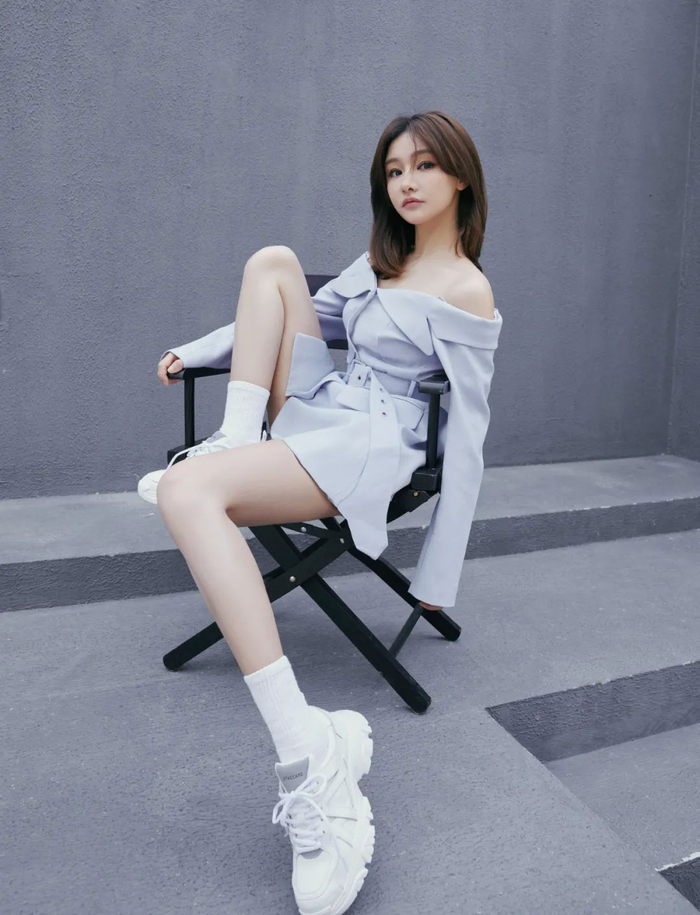 JDG和WBG官宣S13阵容：变化巨大，全是银河战舰|jdg|银河战舰|lpl_新浪新闻