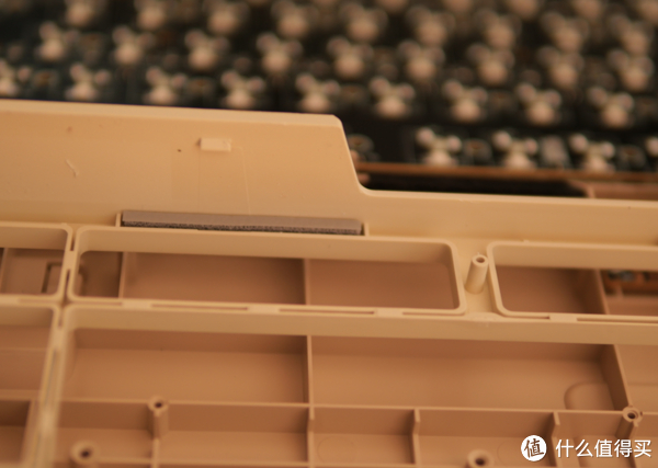 半价的贱驴RS2是否值得买，京造JZ990单模版拆解评测|值得买|轴体|定位板_新浪新闻