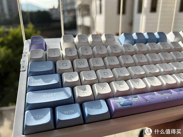 2023年送给自己的第一份礼物——VGN V98pro开箱图赏轻体验|罗技(logitech)|键盘|轴体|价位|电量_新浪新闻