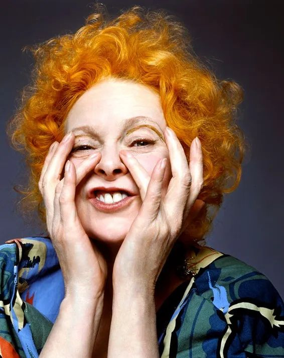 Vivienne Westwood，朋克时代的传奇英雄|英国_新浪新闻