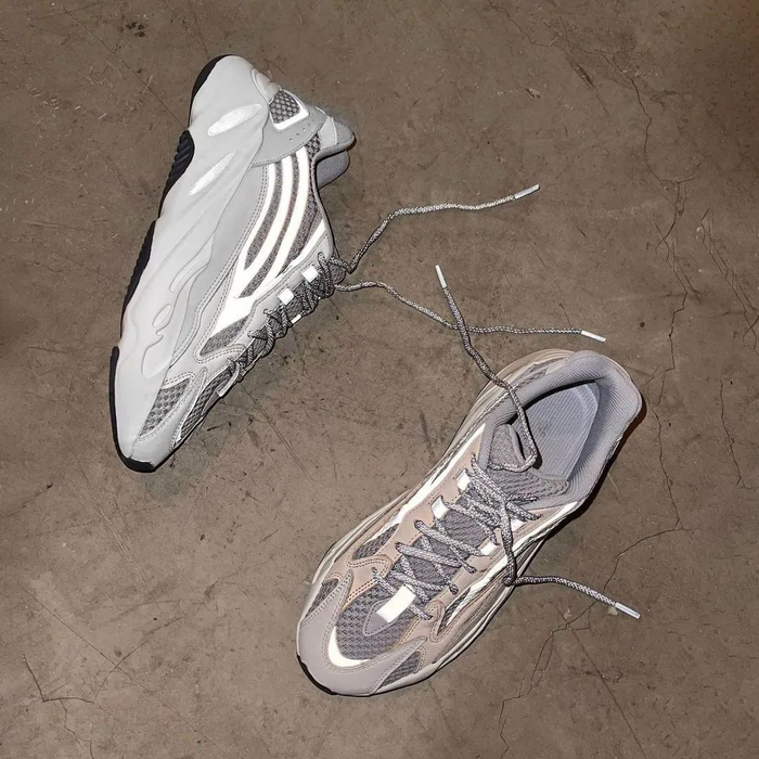 积压了超5亿美元的adidas Yeezy应该怎样处理？