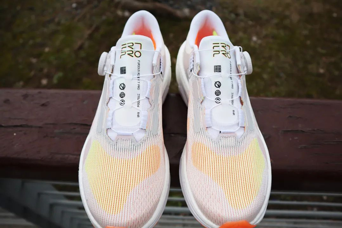 李宁烈骏7 PRO：突破千元的旗舰稳定型跑鞋，是否物有所值？（文末福利）