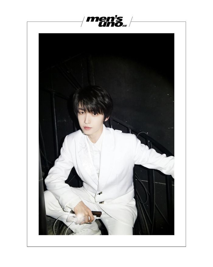 All White的平铺直叙不是送分题……