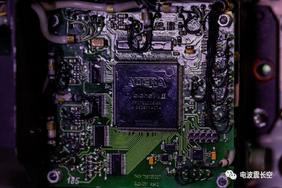 乌克兰发布俄军新版KH101隐身巡航导弹拆解研究报告！