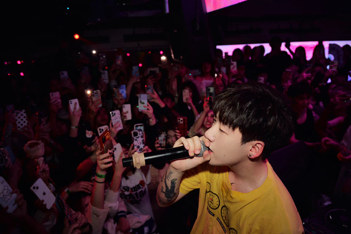 3月1日0:00 Capper上线全新个人专辑《Uniconfication》