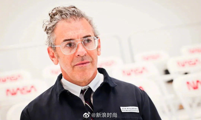 Nike回应艺术家Tom Sachs被指控事件|艺术家|工作室|性骚扰_新浪新闻