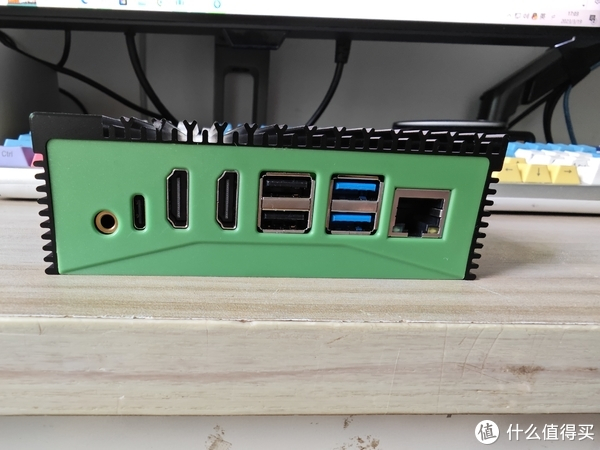 目前性能最强的arm开发板之一——rock5b开箱|性能|供电|转接板_新浪新闻