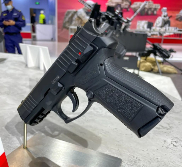 解放军高级将领专用枪！20枪族为什么有3种手枪丨轻武专栏|解放军_新浪新闻