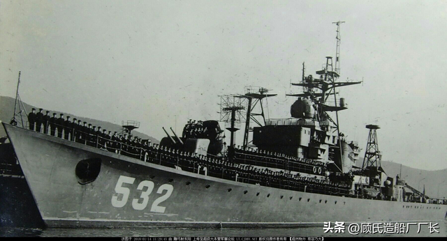 人民海军对舰队防空最初的探索追求，053K型防空导弹护卫舰的故事