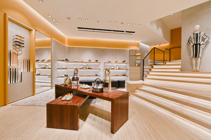 TOD’S “Italian Party意式派对” 春夏限时展开幕……