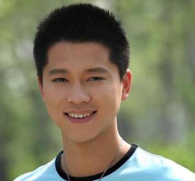 这一次，王雷的“塌房”，是娱乐圈的悲哀和遗憾|平凡的世界|王雷|演员_新浪新闻