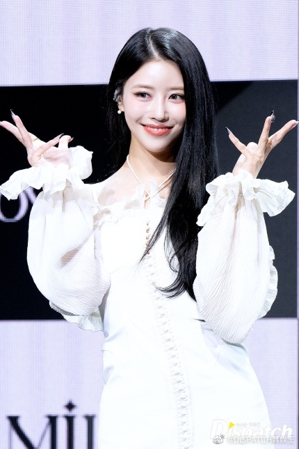 17日，歌手“MIJOO”携单曲辑《MOVIE STAR》