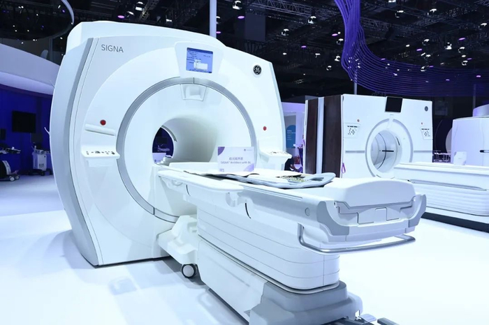 18款“国产”新品参展CMEF，从这里看到GE医疗的“导航塔”|ge医疗|医学|磁共振_新浪新闻
