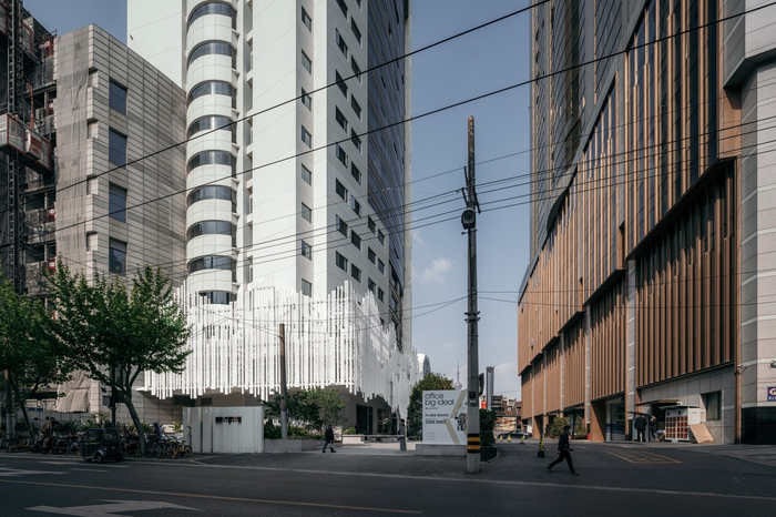 钢雨：德必上海书城WE改造设计 / Wutopia Lab|设计_新浪新闻