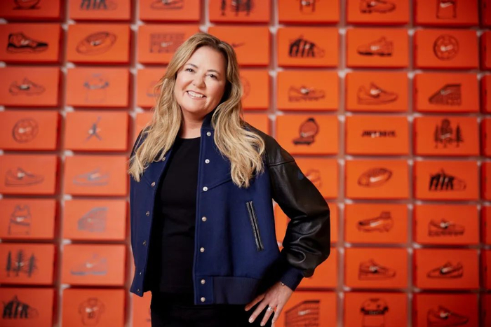 Nike公司高层大洗牌！|Nike_新浪新闻