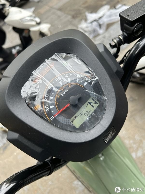 骑了一箱油后，详细分享一下本田幼兽CC110的使用感受__财经头条__新浪财经