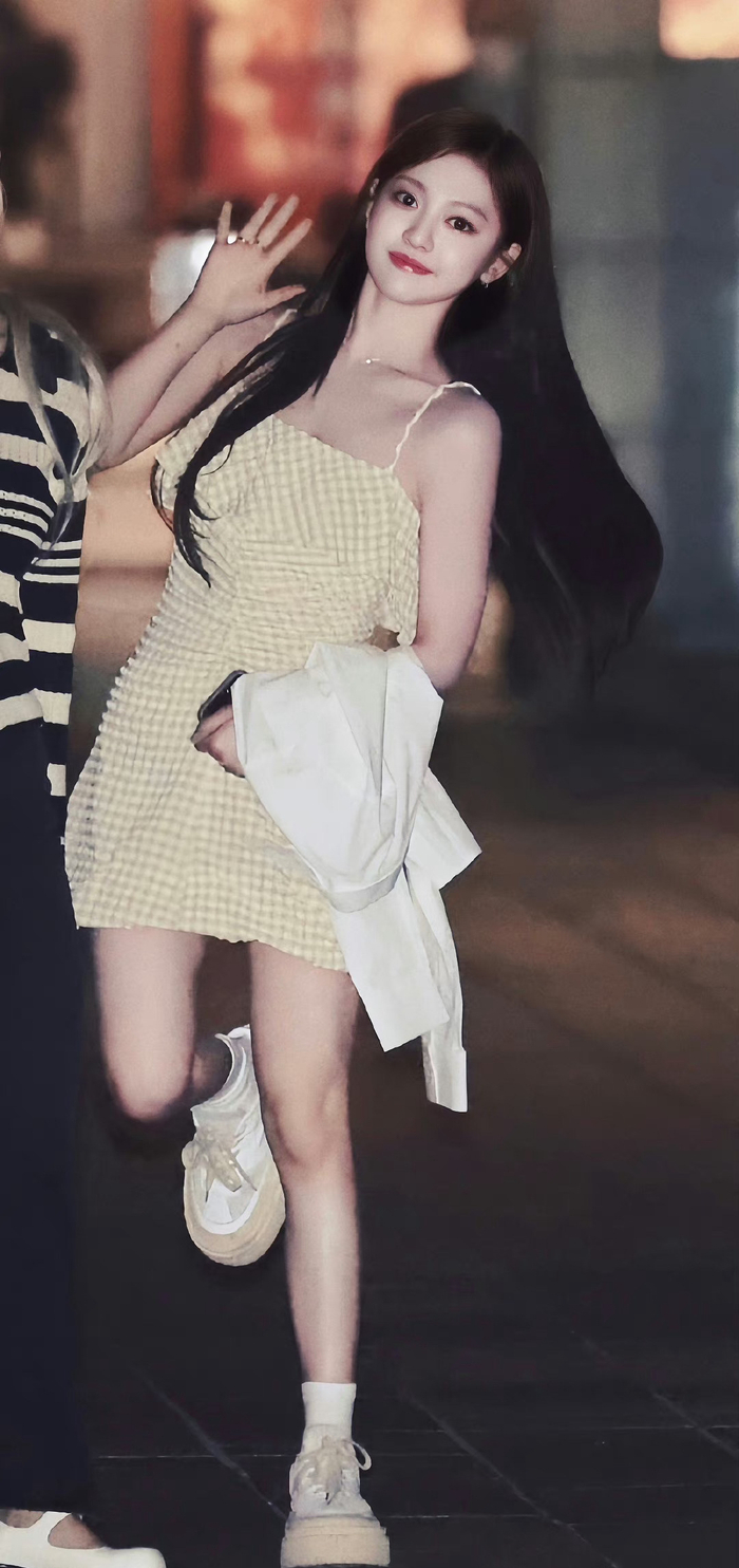 宁艺卓的一些神图|宁艺卓_新浪新闻