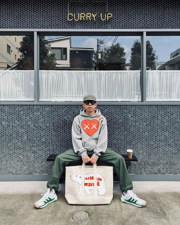 溢价上万！KAWS x HUMAN MADE新联名，要来了？|KAWS|Nigo_新浪新闻