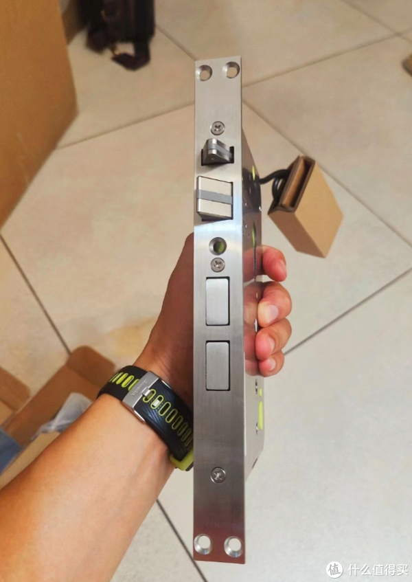 超好用的人脸识别大屏智能锁，小米M20Pro智能门锁使用分享__财经头条__新浪财经