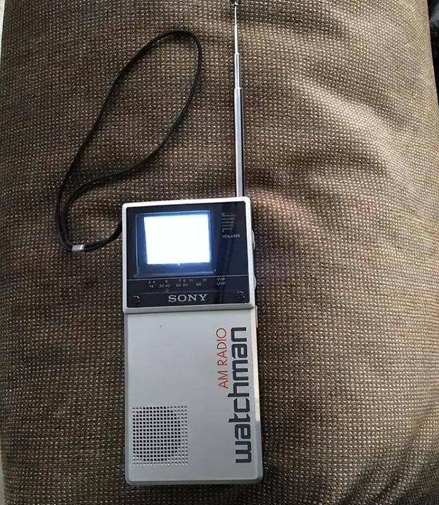 最奇葩的索尼产品？Watchman便携电视机还能这么玩
