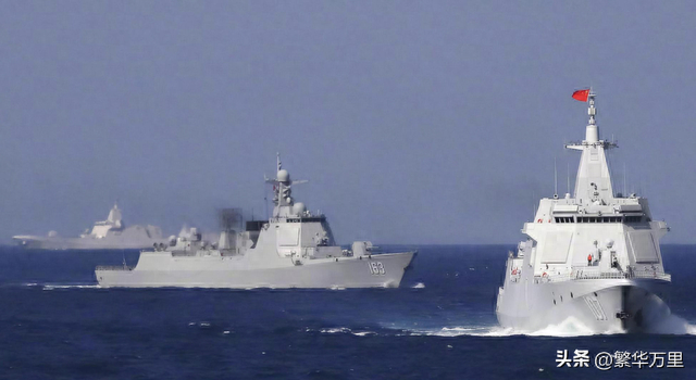 35艘052D型驱逐舰，分为4个批次，到底有多大的不同？|驱逐舰|052D型|我国海军_新浪新闻